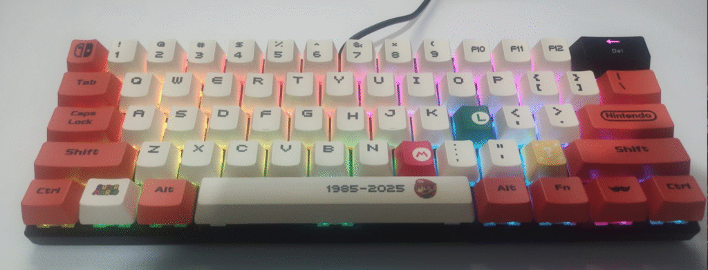 Teclado mecánico RGB Essential 61 – Mario Bros – Forja Digital Estudio